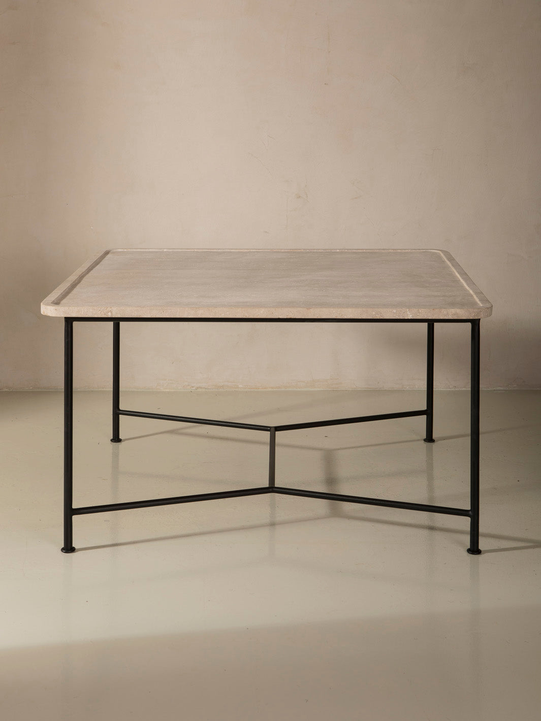 Mesa Mott 130x130x73cm – Rue Vintage 74